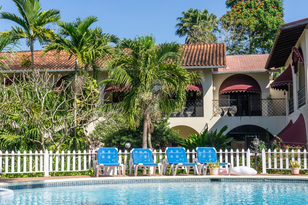 Charela Inn - Negril Beach Hacienda